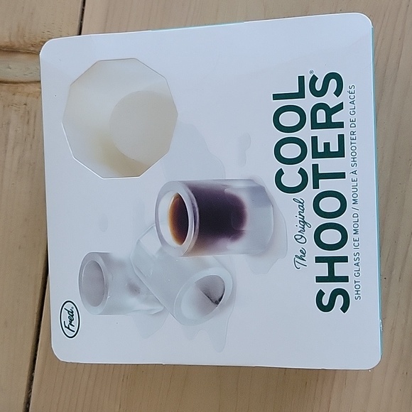 Fred | Kitchen | Fred Cool Shooters Shot Glass Ice Mold | Poshmark